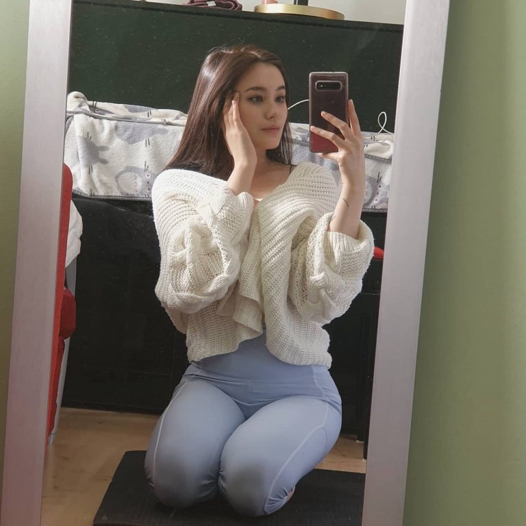 JadeyAnh: German-Vietnamese Twitch Star and Influencer