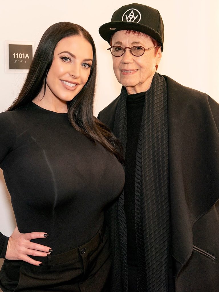Angela White: Age, Career, Net Worth (2025)